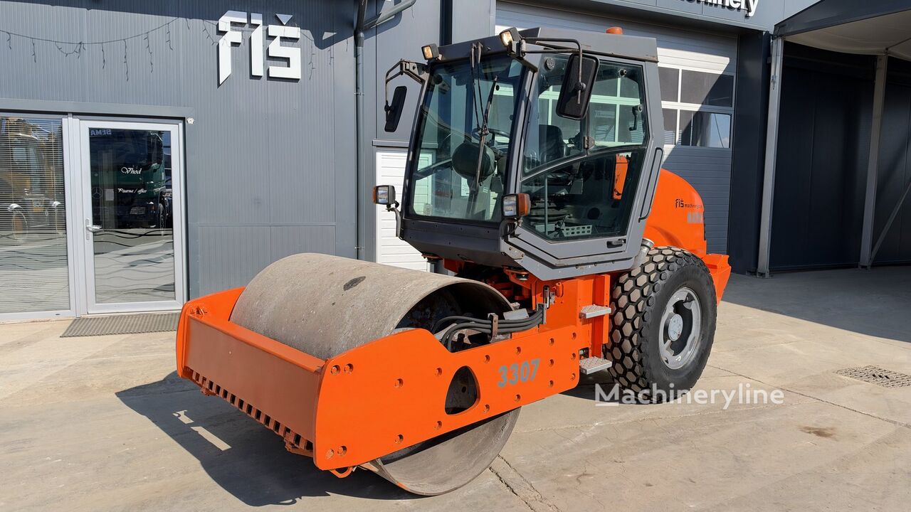 Hamm 3307 kompaktor s jednim valjkom