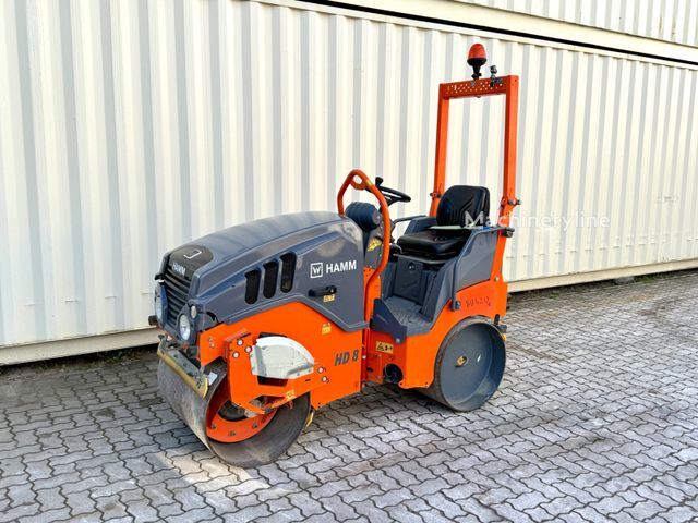 Hamm HD8VV mali valjak