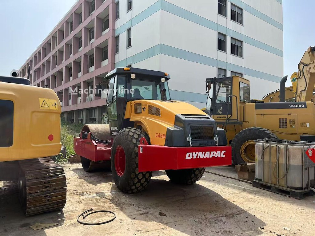 Dynapac CA610 kompaktor s jednim valjkom