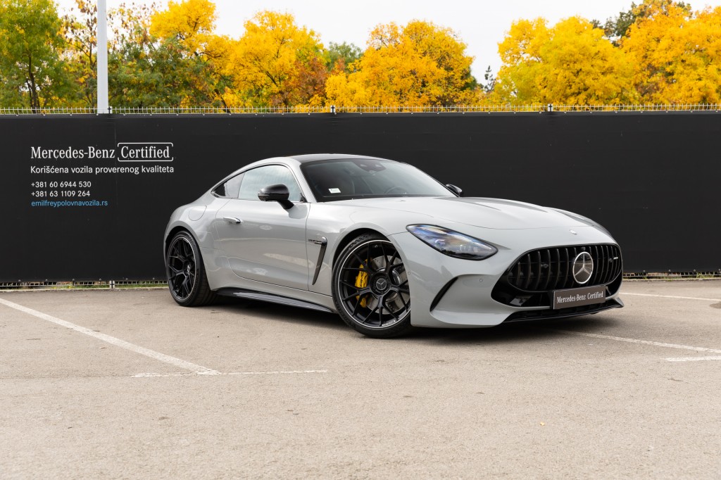 MERCEDES-BENZ AMG GT