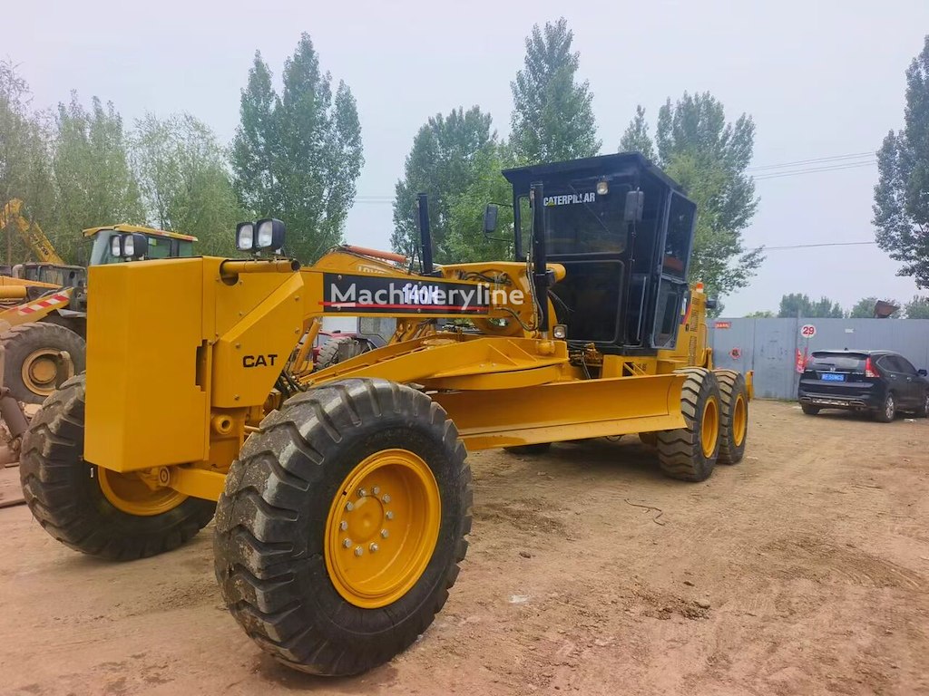 Caterpillar 140H grejder