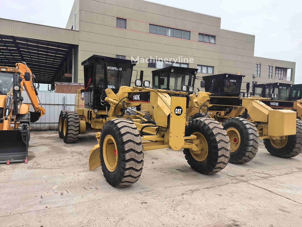 Caterpillar 140K grejder