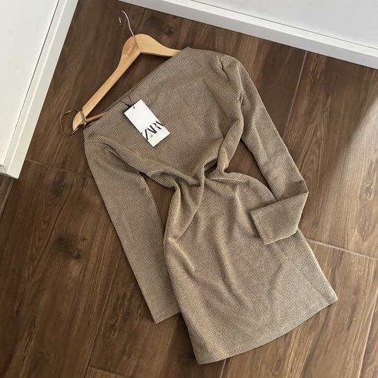Zara lepa asimetricna mini haljina Novo