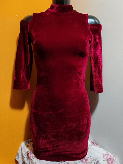 Haljina Stradivarius S