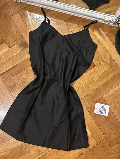 asos crna satenska haljina, nova sa etiketom