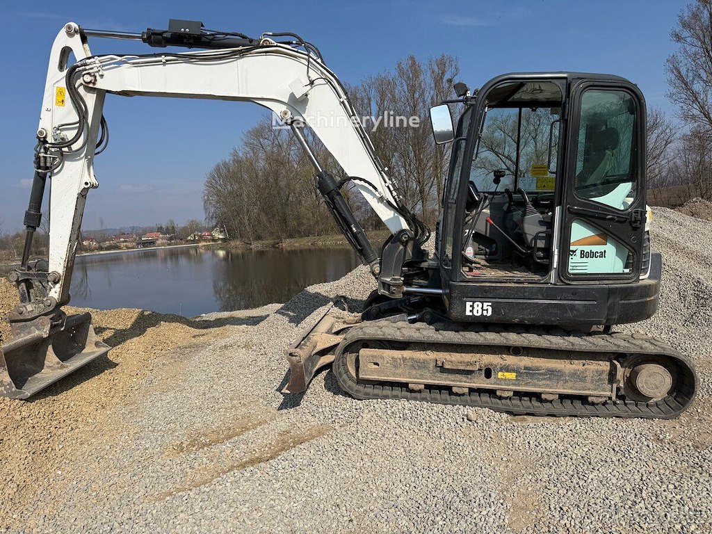 Bobcat E85 midi bager