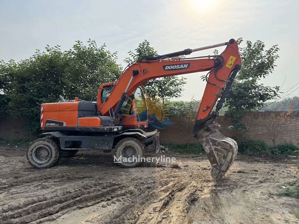 Doosan DX150W-9C bager točkaš