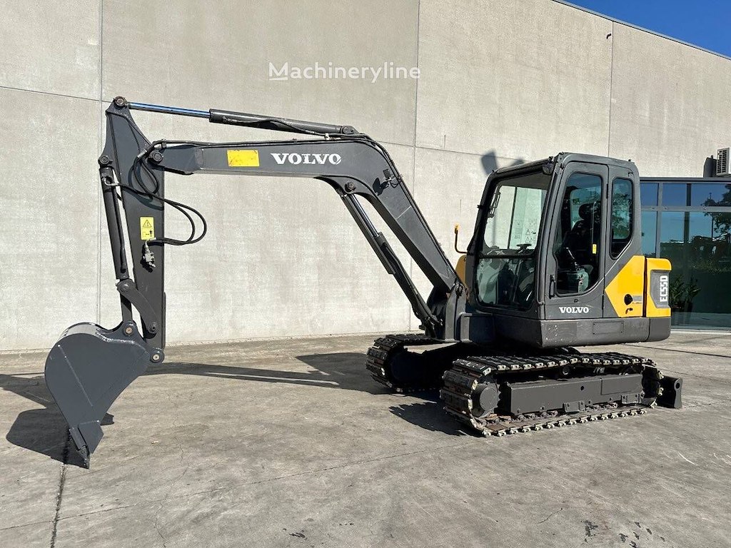Prodaje se Volvo EC55D bager guseničar na aukciji