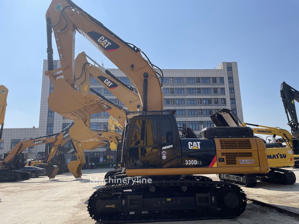 Caterpillar 330D2L bager guseničar