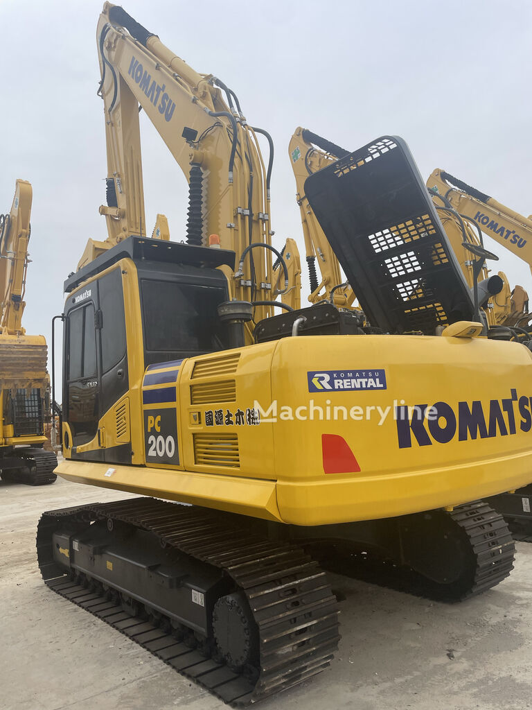 Komatsu PC200 midi bager
