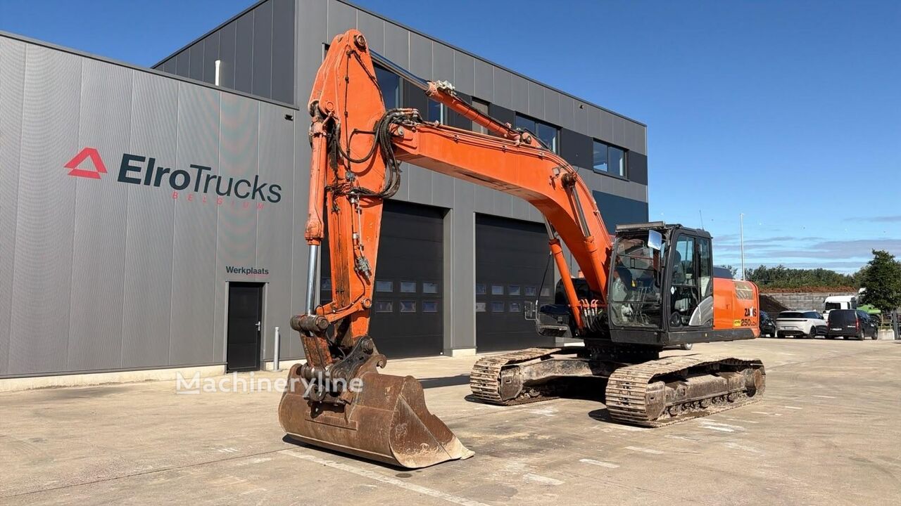 Hitachi ZX250LCH-5A (AIRCO / 6.868 HOURS / BELGIAN MACHINE / EXCELLENT C bager guseničar