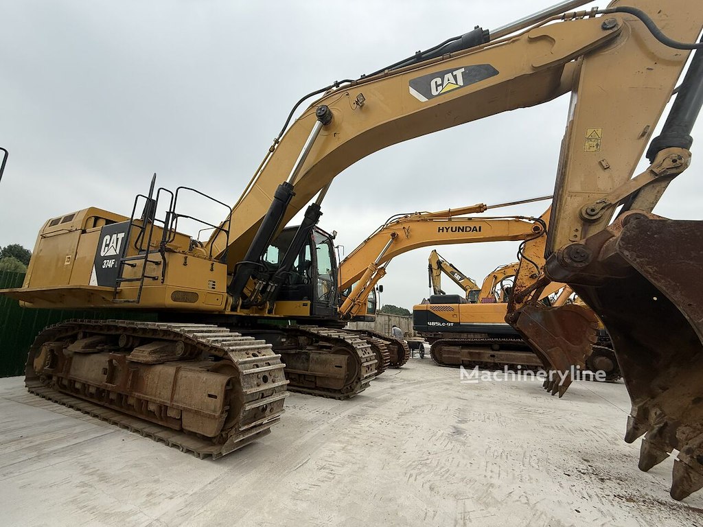 Caterpillar CAT374F bager guseničar