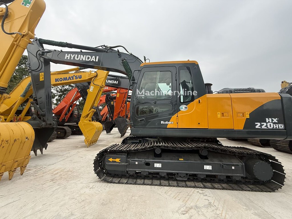 Hyundai HX220HD bager guseničar