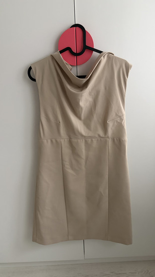Zara krem nova haljina