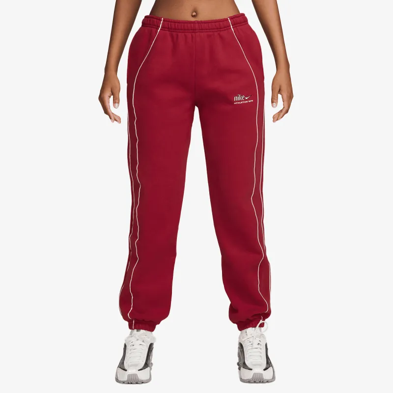 Nike Studio