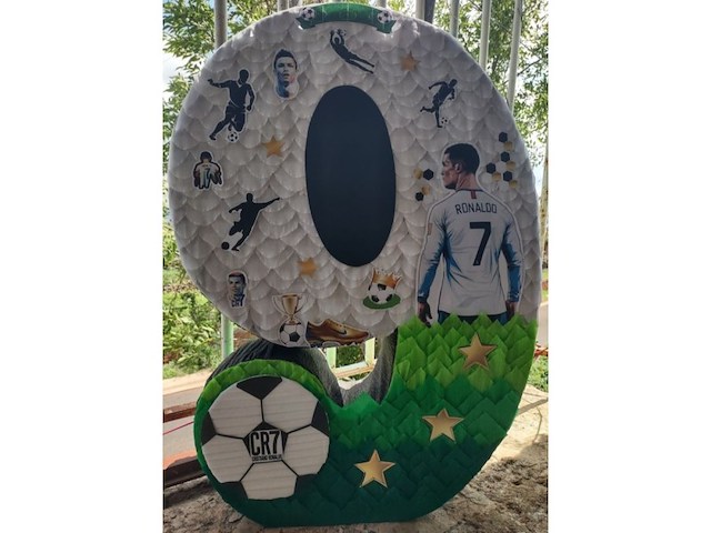 Br.9, Ronaldo motiv, PINJATA