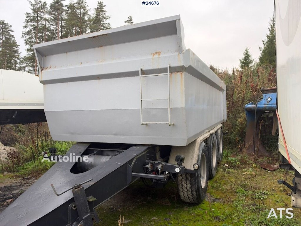 Norslep Trippelkjerre – Trenger reparasjon prikolica kiper