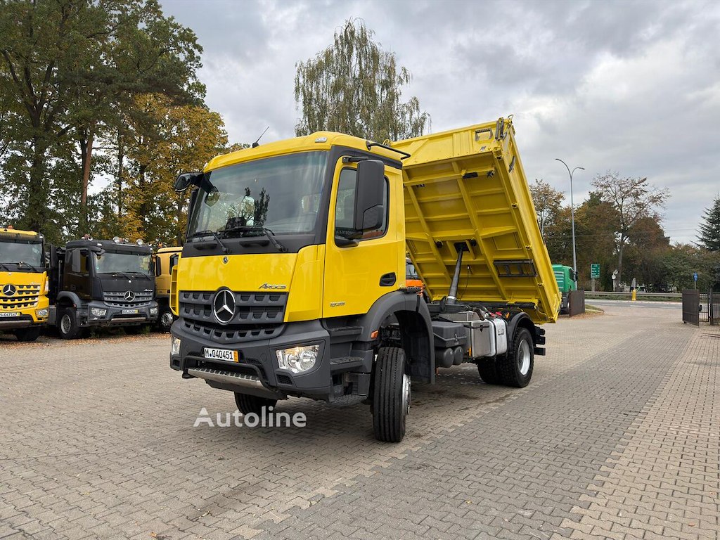 Mercedes-Benz AROCS 1835 kiper