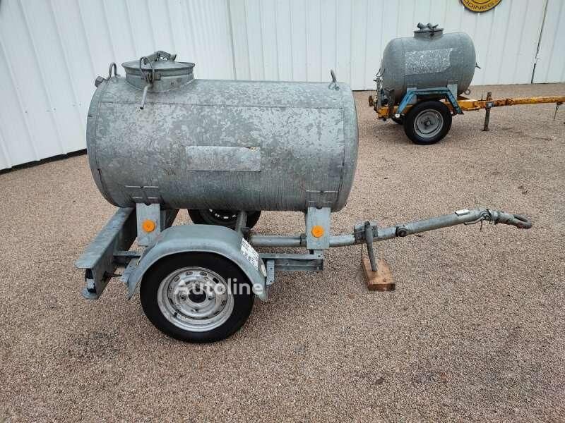 YSM 500 LITRES A EAU prikolica cisterna za vodu