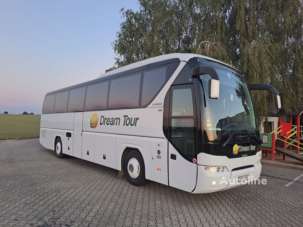 Neoplan turistički autobus