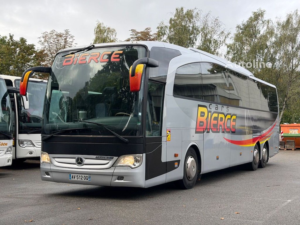 Mercedes-Benz O580 Travego 16 RHD-M turistički autobus