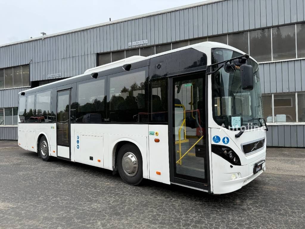 Volvo 8900. 10,84m length. 4 Units! turistički autobus