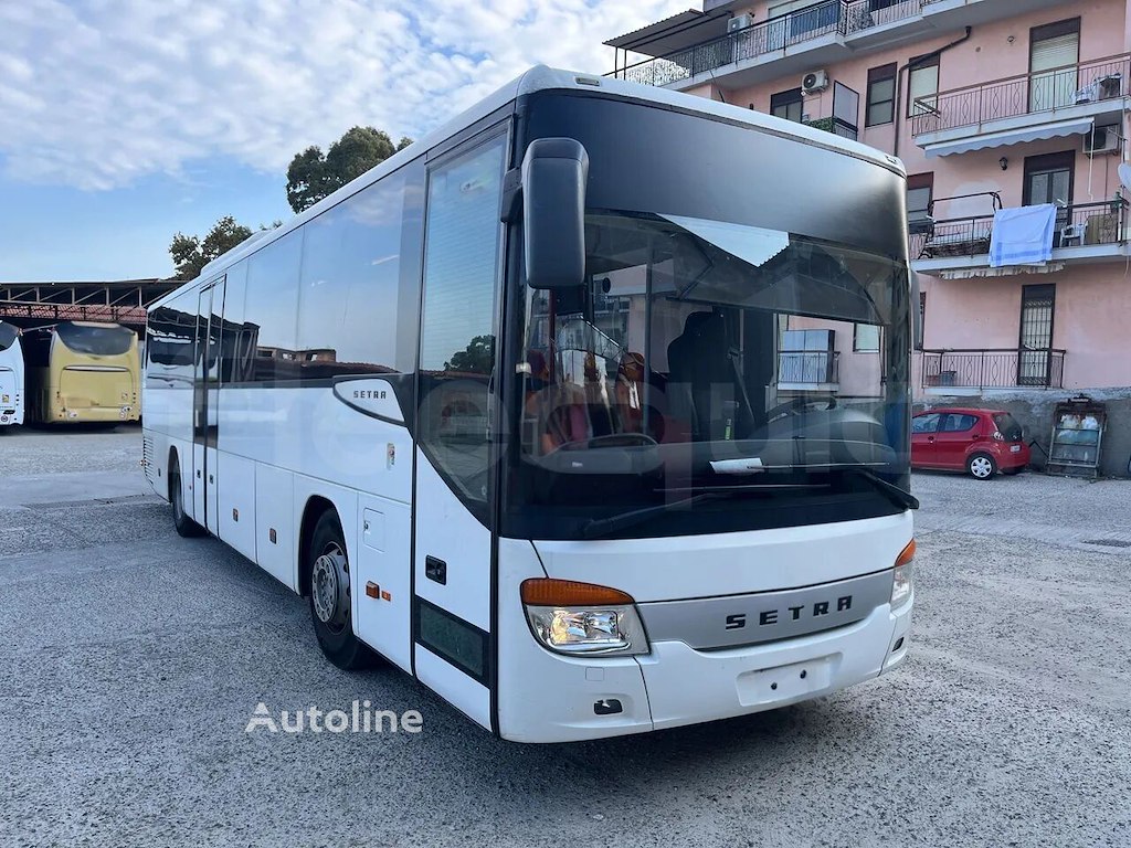 Setra S415 prigradski autobus