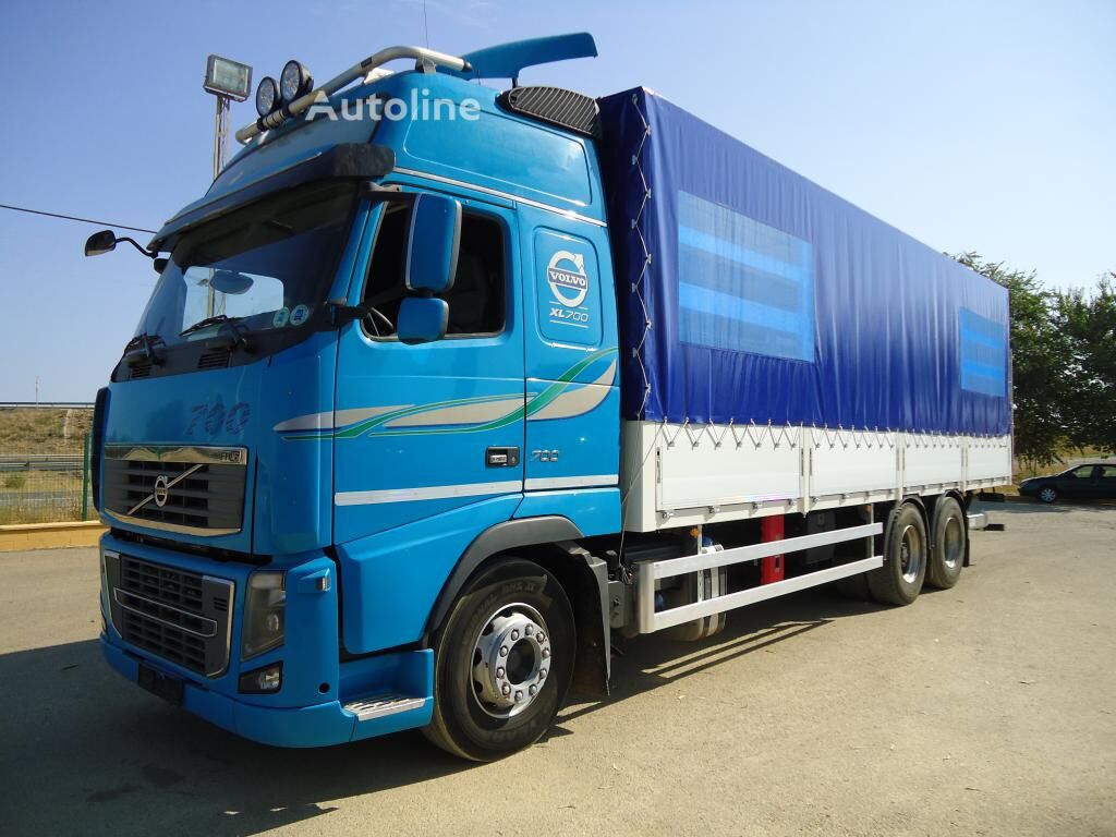 Volvo FH 700 XL kamion s ceradom