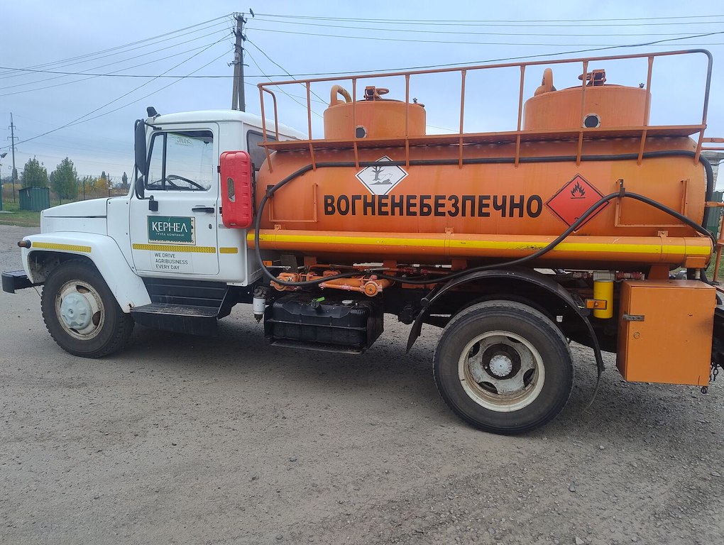 GAZ 3309 autocisterna za gorivo