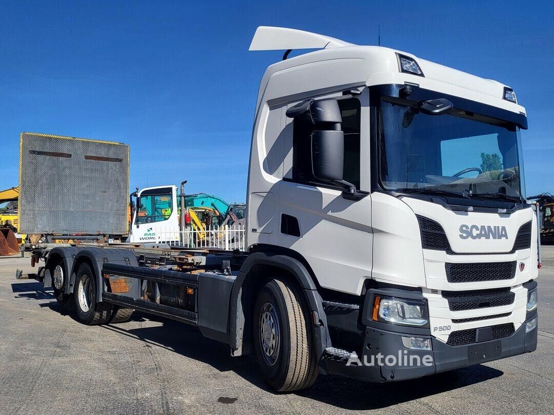 Scania P 500 6x2*4 9 TON FRONT AXLE / RETARDER vozilo za prevoz kontejnera