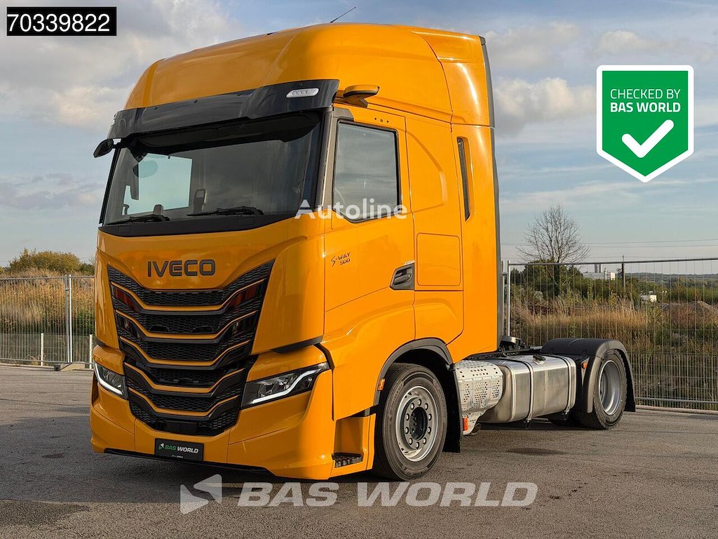 Novi IVECO S-Way 500 4X2 NEW! Mega 2xTanks ACC Navi tegljač
