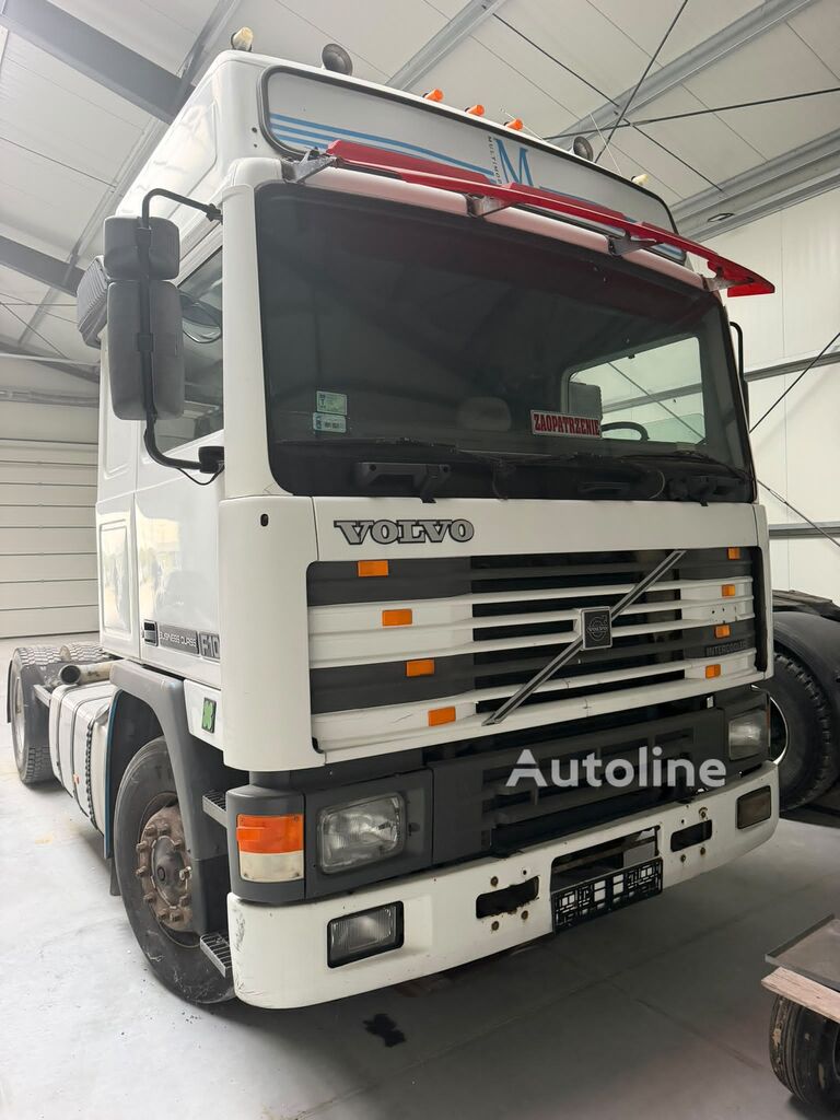 Volvo F 10 tegljač