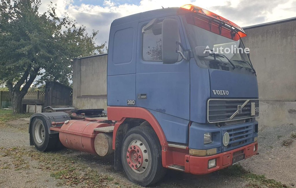 Volvo FH12 380 tegljač