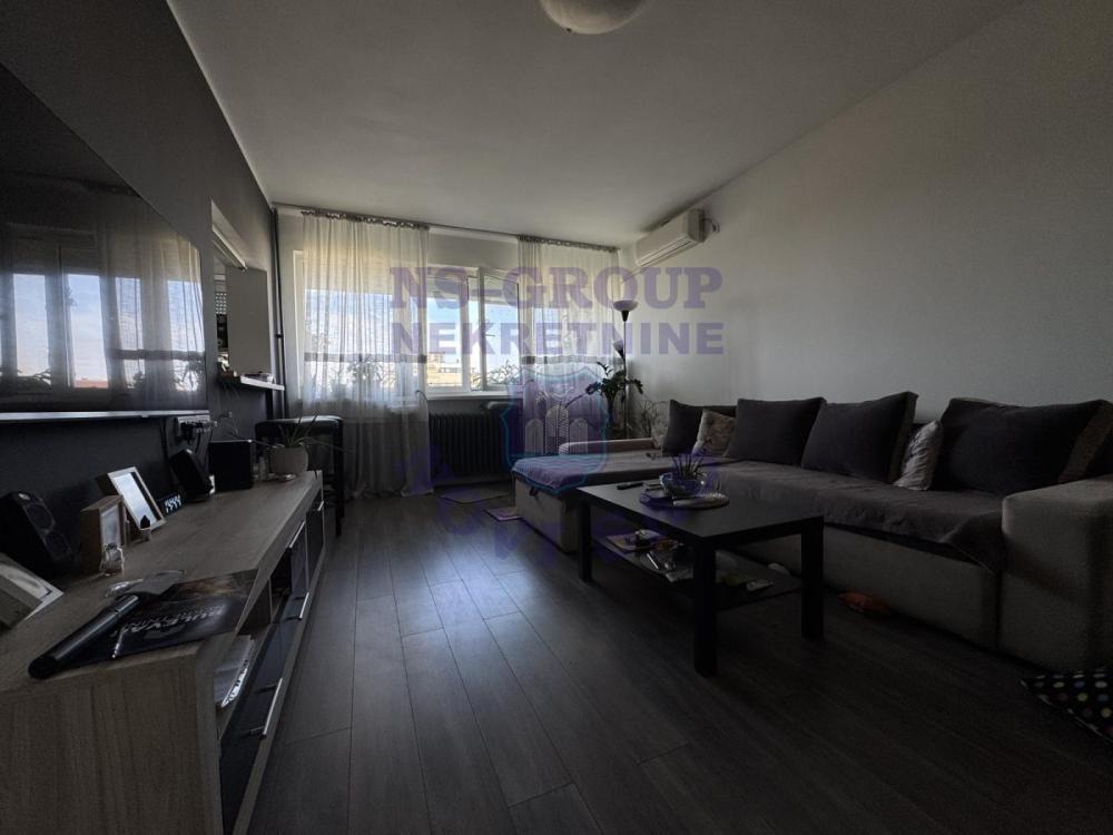 Trosoban stan na prodaju, 77m2, 211.000€