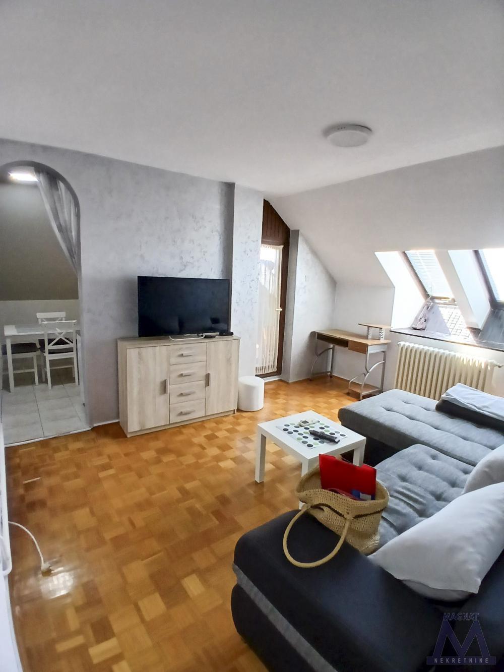 Jednoiposoban stan na prodaju, 45m2, 113.300€