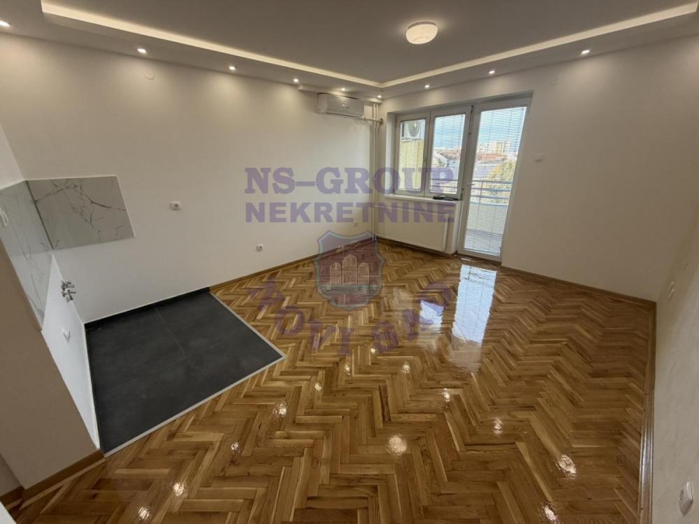 Dvosoban stan na prodaju, 43m2, 154.500€