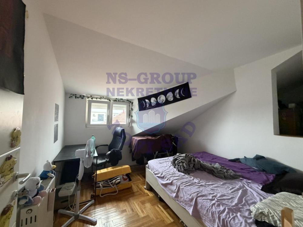 Trosoban stan na prodaju, 64m2, 164.800€