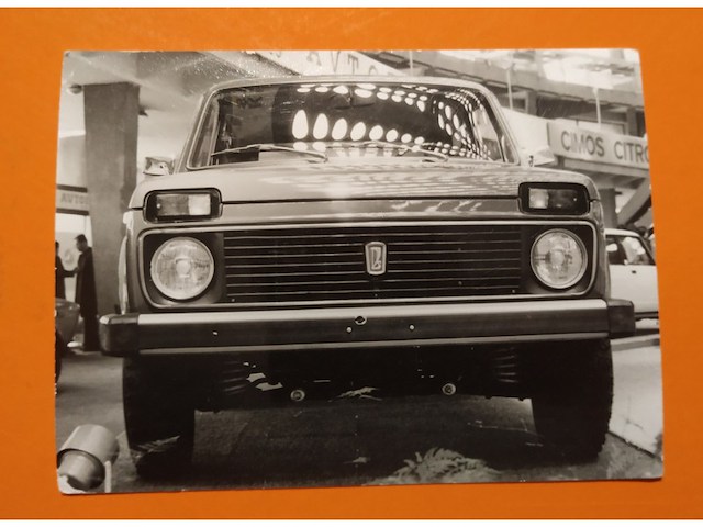 LADA NIVA SAJAM AUTOMOBILA