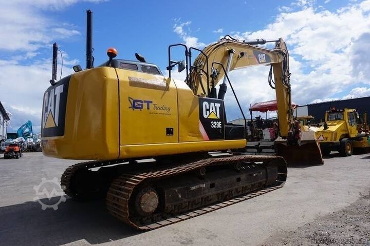 Lančani bager
Caterpillar 329 EL