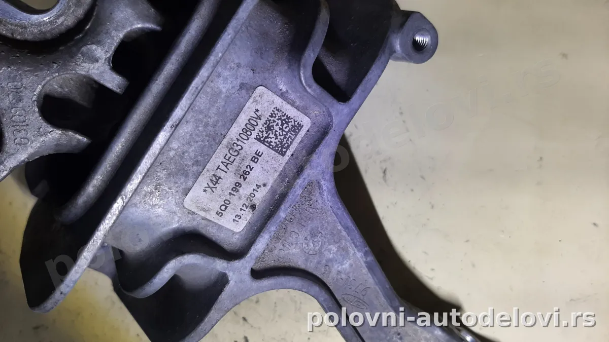 Nosac motora VW Golf 5 plus