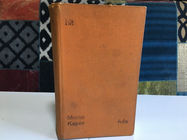 Ada  Momo Kapor