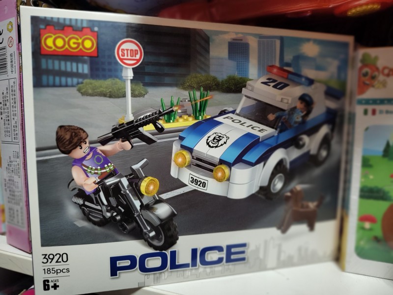 Legi kocke Policija 186kom