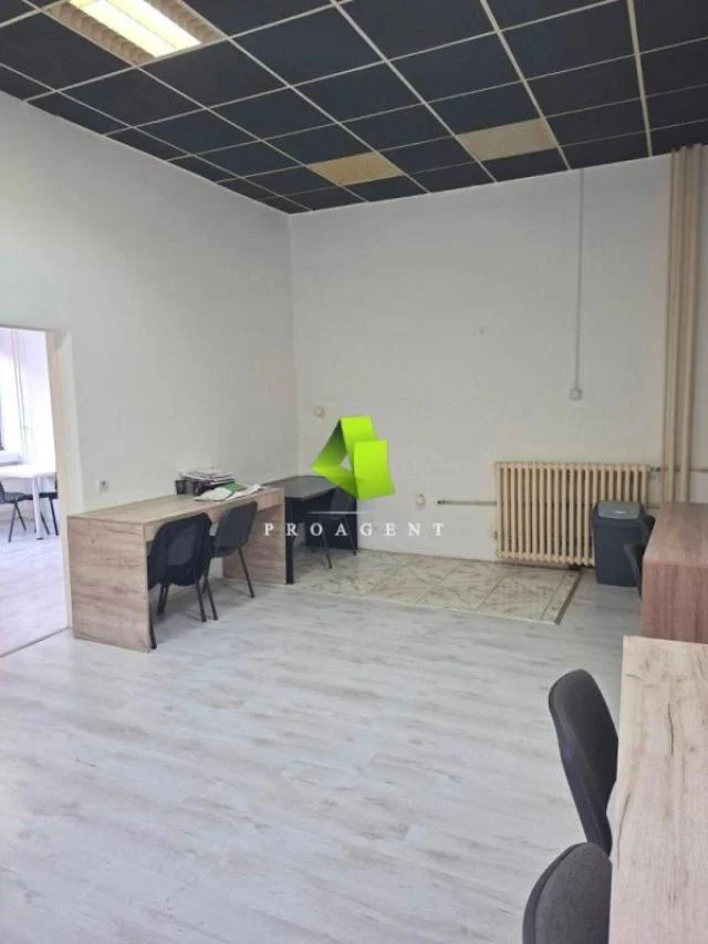 Poslovni prostor na odličnoj lokaciji kod Pravnog fakulteta ID#9135