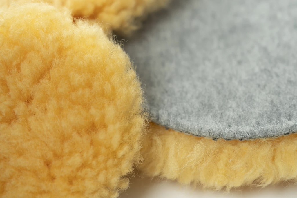 Twisted Wool Pad vuna za nanošenje abrazivnih pasti (Koch-Chemie)