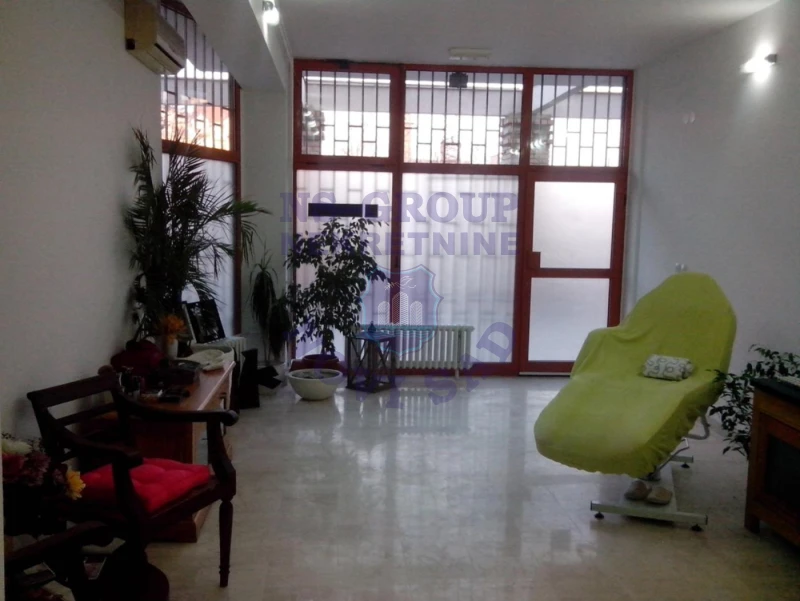 lokal za izdavanje Novi Sad 41m2 17717