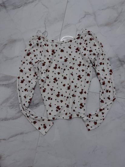 Forever 21 cvetna rebrasta bluza