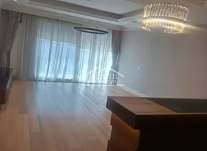 Izdavanje Stan - Beograd, Vračar: Hram Svetog Save - Neimar - Čubura