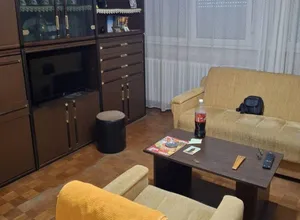 Izdavanje Stan - Novi Sad, Liman I