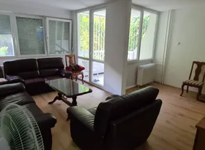 Izdavanje Stan - Beograd, Zvezdara: Sunčana Padina