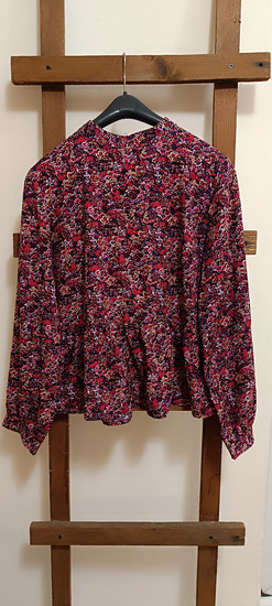 Boohoo cvetna bluza